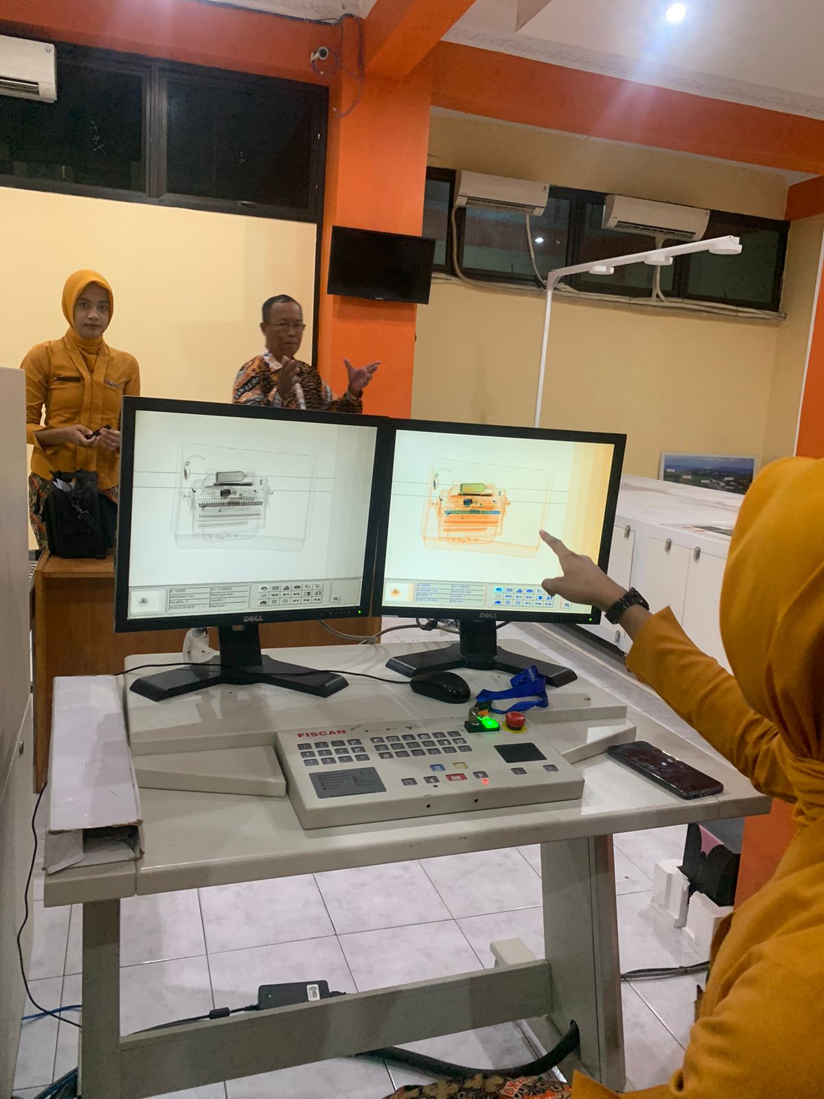 Praktek English for Avsec Officer - GROUND HANDLING STTKD